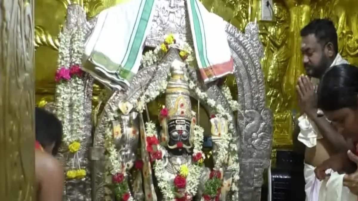 At This 100 Year-old Temple In Telangana’s Kothakonda, Devotees Offer ...