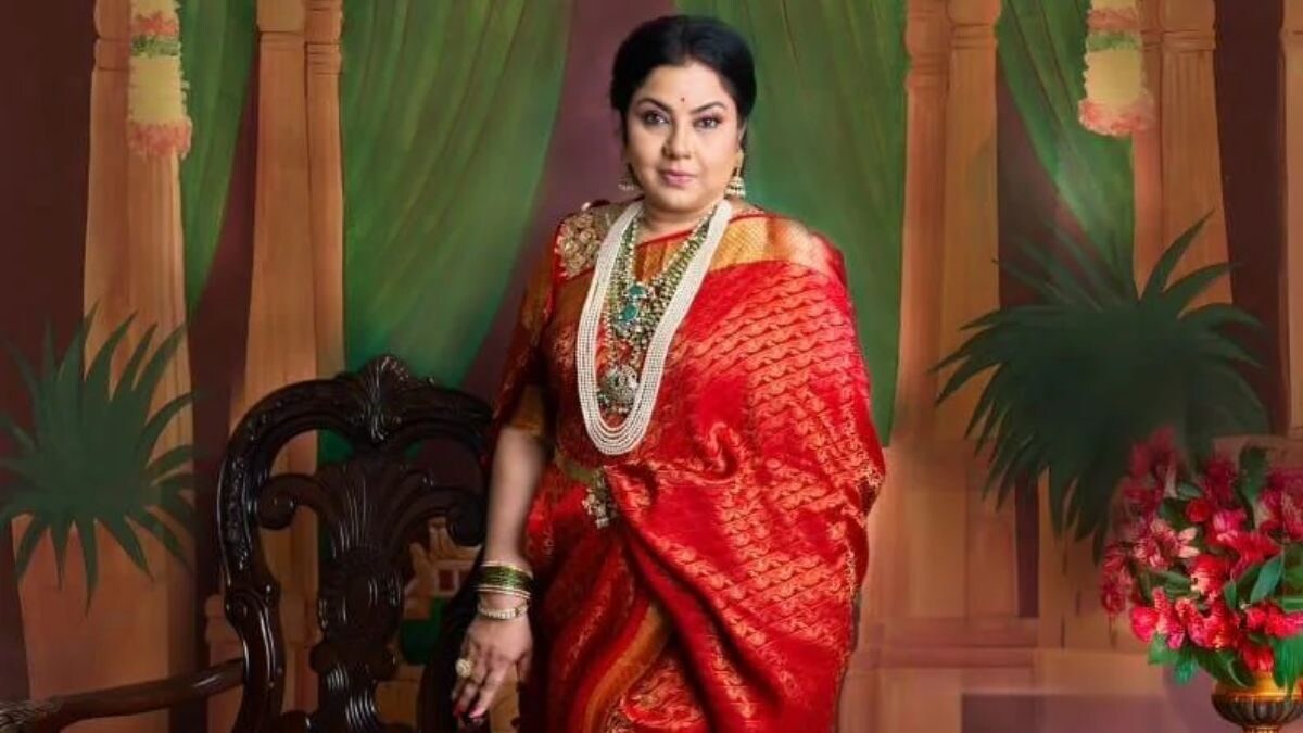 Actress Tara Recreates Maharani Of Mysore’s Look For Ganesh Chaturthi ...