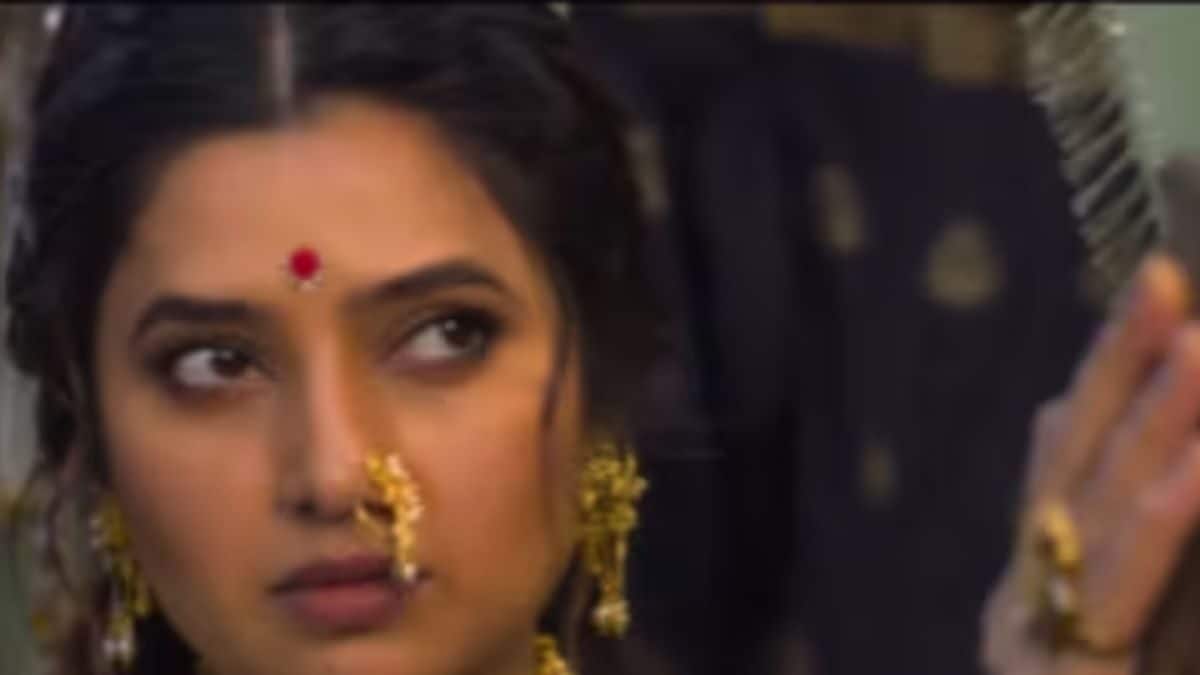 Phullwanti Teaser Out: Prajakta Mali And Gashmeer Mahajani Bring Peshwa-era To Life | Movies ...