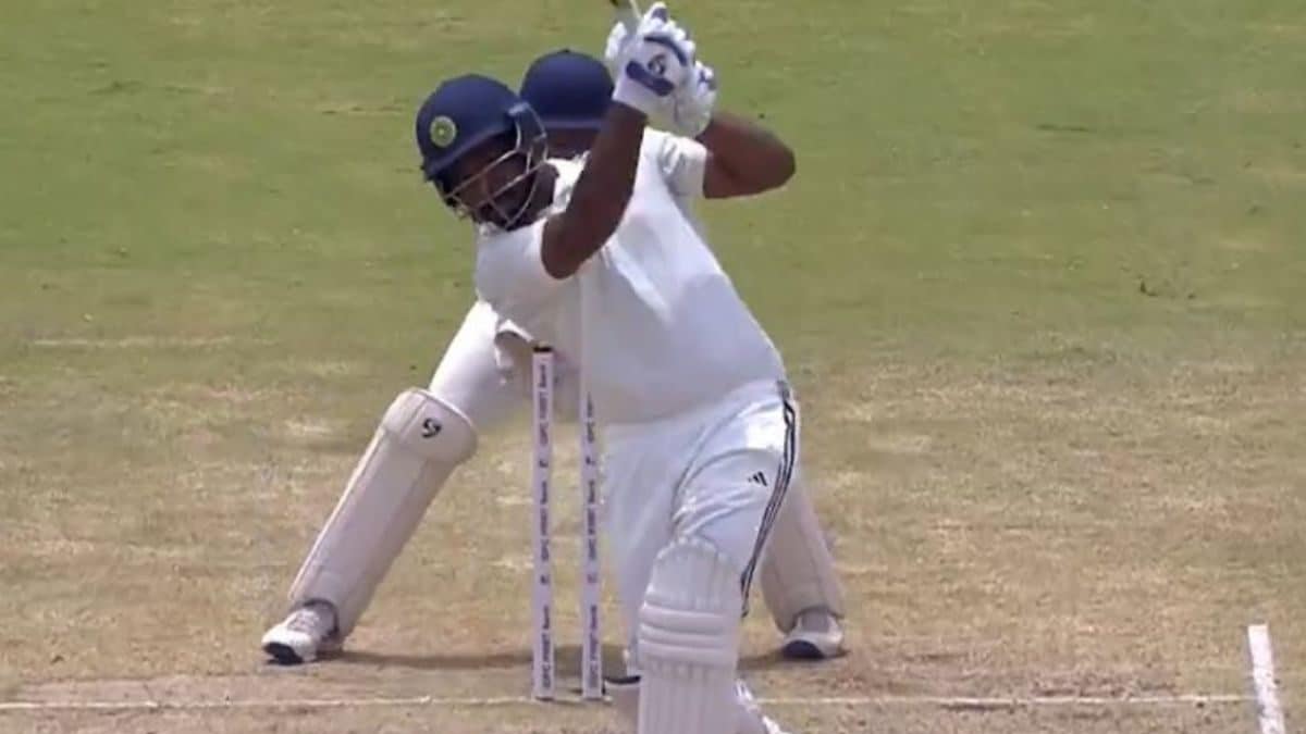 India B vs India D Day 2 Duleep Trophy 2024 Live Score: Follow Latest ...