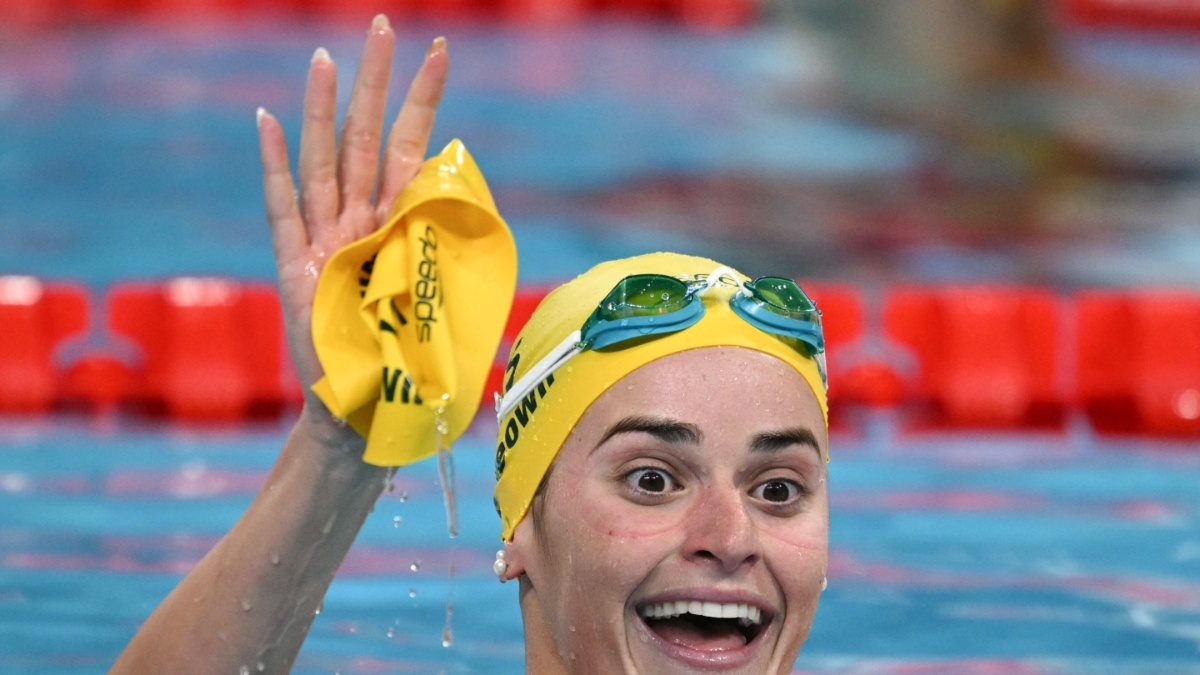 Kaylee McKeown Breaks 100m Backstroke Short-Course World Record | Sports News - News18