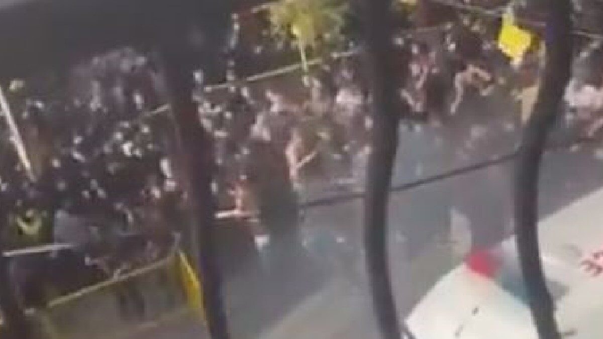 Caught On Cam | Moment When Walkie Talkie Exploded During Funeral ...