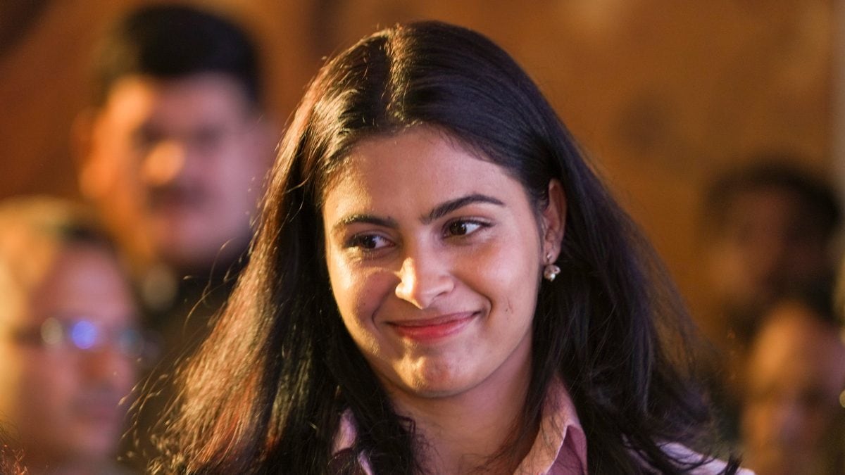 'Social Media Se Duur Raho': Double Olympic Medallist Manu Bhaker Asks ...