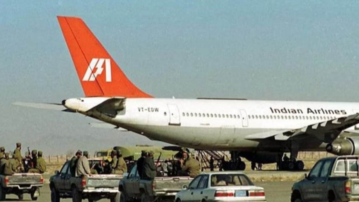 In Kandahar Hijack, Fake Call in The Name of Govt Official Allowed IC ...