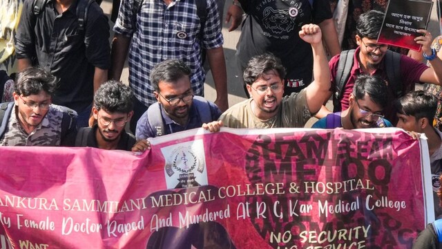 'Couldn't Stay At Home': Doctors' Protest Continues In Kolkata Amid ...