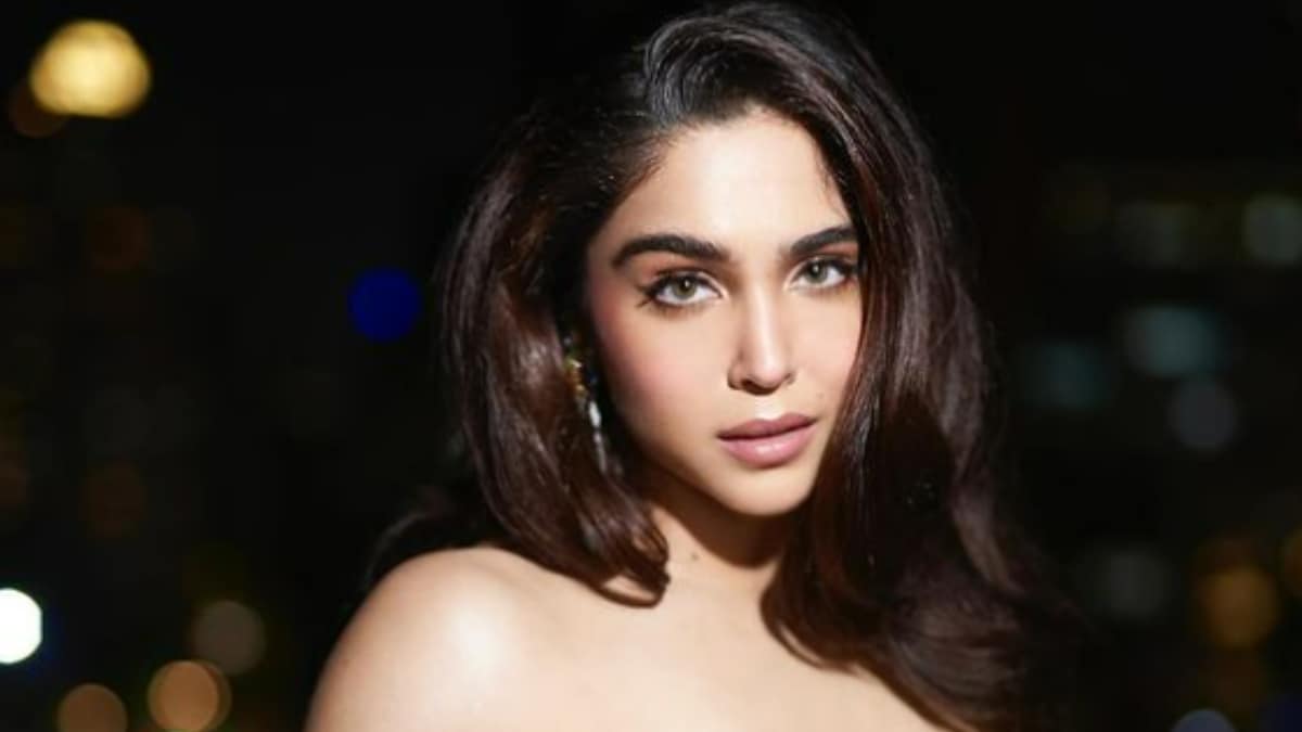 Sharvari Wagh Talks About ‘Big Red Flag’ In Relationship Amid Dating ...