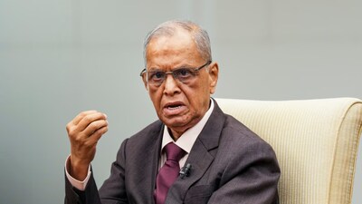 Big Loss for Narayana Murthy! Infosys Stock Slide Erodes Family Wealth ...