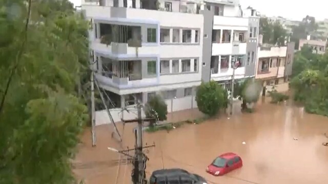 At Least 20 Dead As Heavy Rains Pound Telangana, Andhra; Reddy Urges Centre to Declare National ...