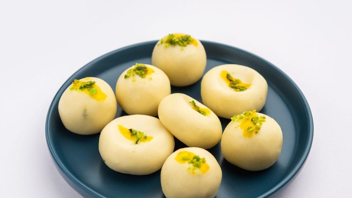 Sweet Celebrations: 5 Traditional Durga Puja Desserts With Easy Recipes ...