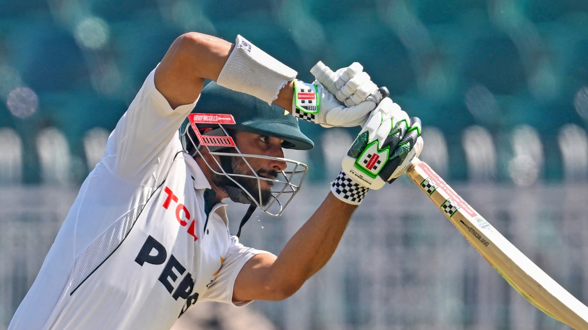 PAK vs ENG: Shan Masood Continues to Lead Pakistan as PCB Announce 15 ...