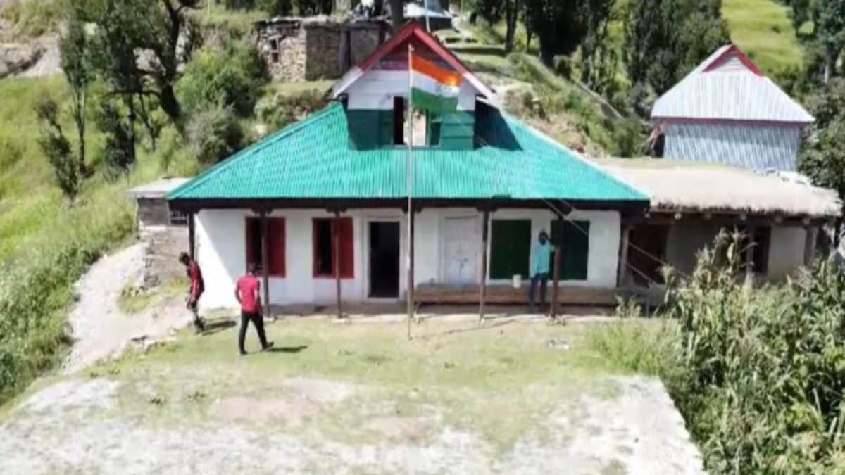 'Unlike Politicians' Empty Promises': Adopted by Army, J&K's Topa Pir ...