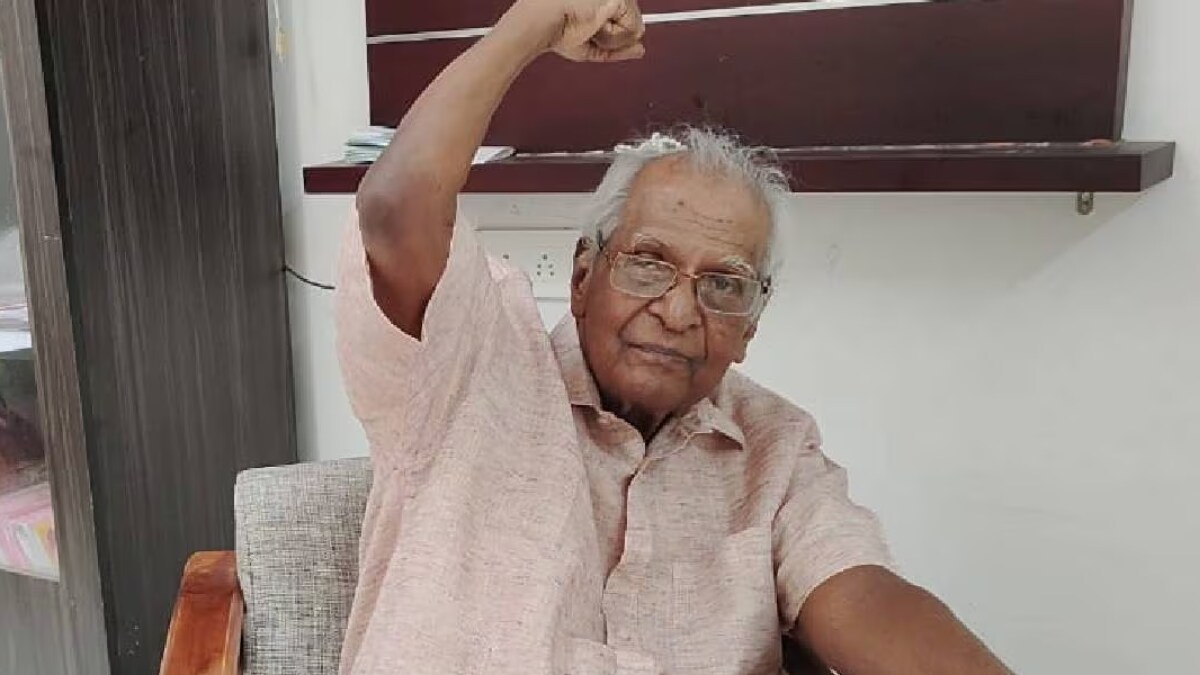 Veteran CPI(M) Leader M M Lawrence Dies At 95 | Politics News - News18