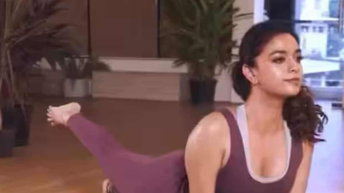 Keerthy Suresh Keeps Her Yoga Sesh Look Chic And Comfy | Movies News - News18