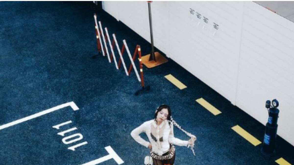 BLACKPINK’s Jennie Teases Fans With Possible Date Of Her Solo Comeback ...