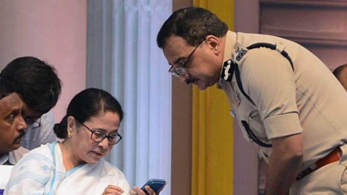 RG Kar Rape-Murder Case: Who Is Vineet Goyal & Why Doctors Demanded His Removal From Kolkata CP ...