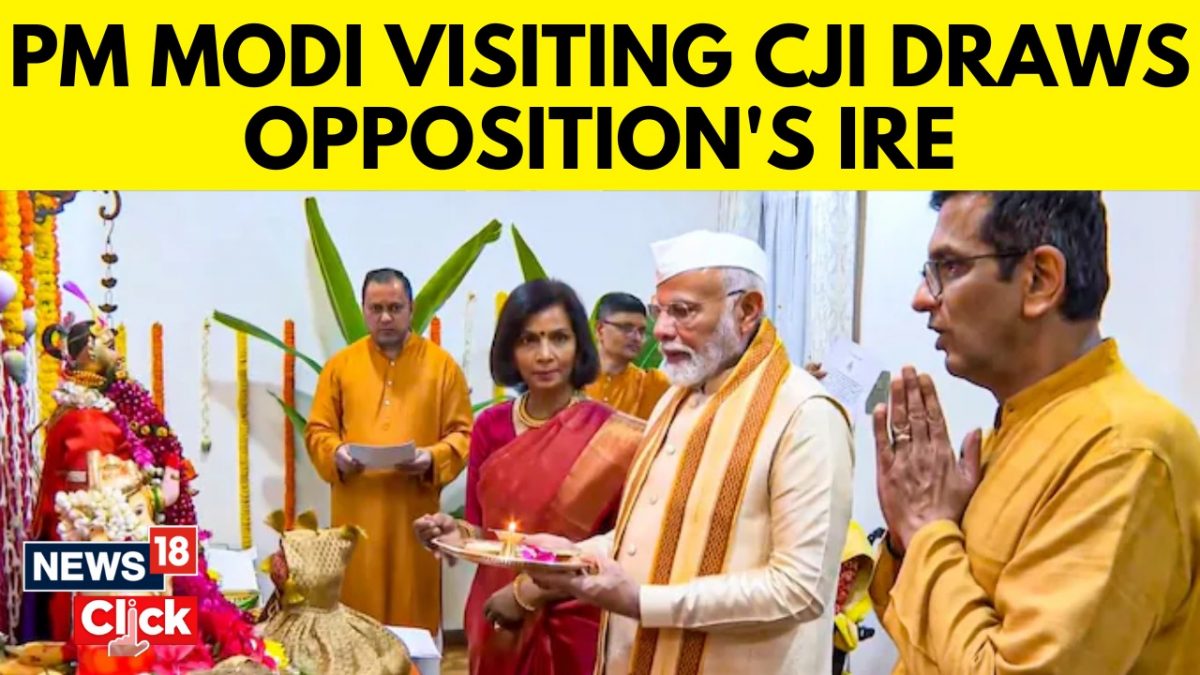 PM Modis Visit to CJI DY Chandrachuds Residence for Ganpati Puja ...