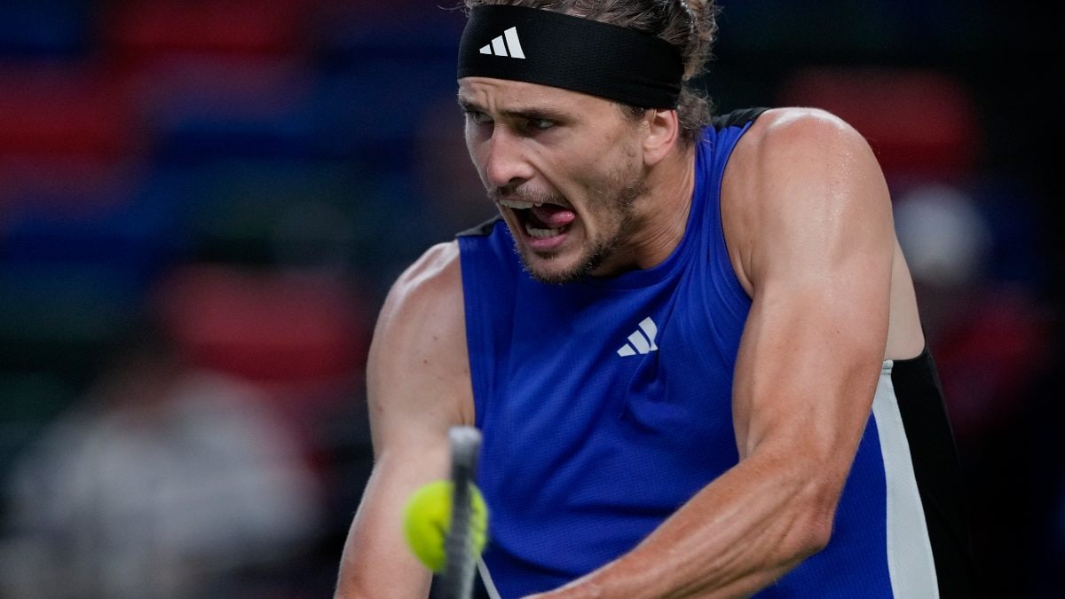 ATP Finals: Alexander Zverev Downs Carlos Alcaraz To Advance In Turin ...