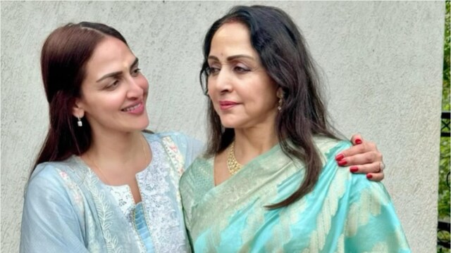 Esha Deol Drops An Adorable Photo With Mother Hema Malini, Fans Wish ...