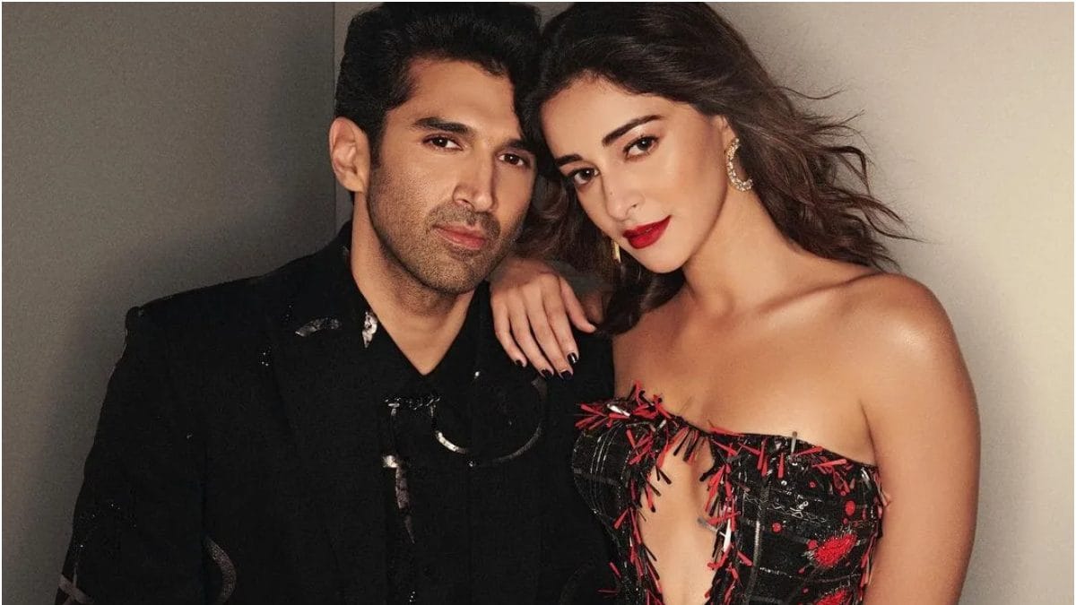 Aditya Roy Kapur Reacts To His Relationship Status Amid Ananya Panday ...