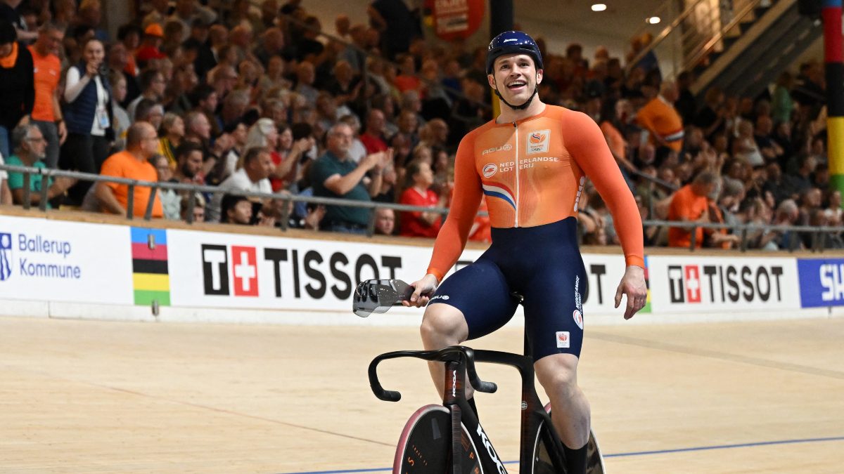 Harrie Lavreysen Wins Record-equalling 14th World Cycling Track Title ...