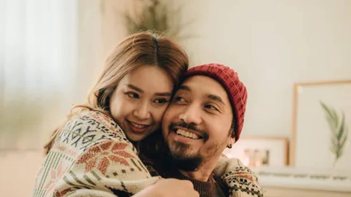 Cuffing Season To Throning 6 Toxic Gen Z Dating Terms That You Must