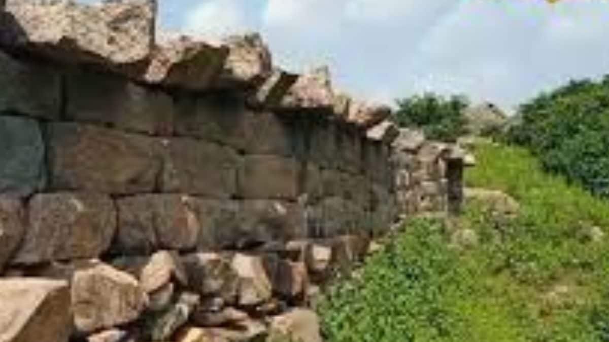All About This Famous Chandela Dynasty Fort In MP's Chhatarpur | Viral ...