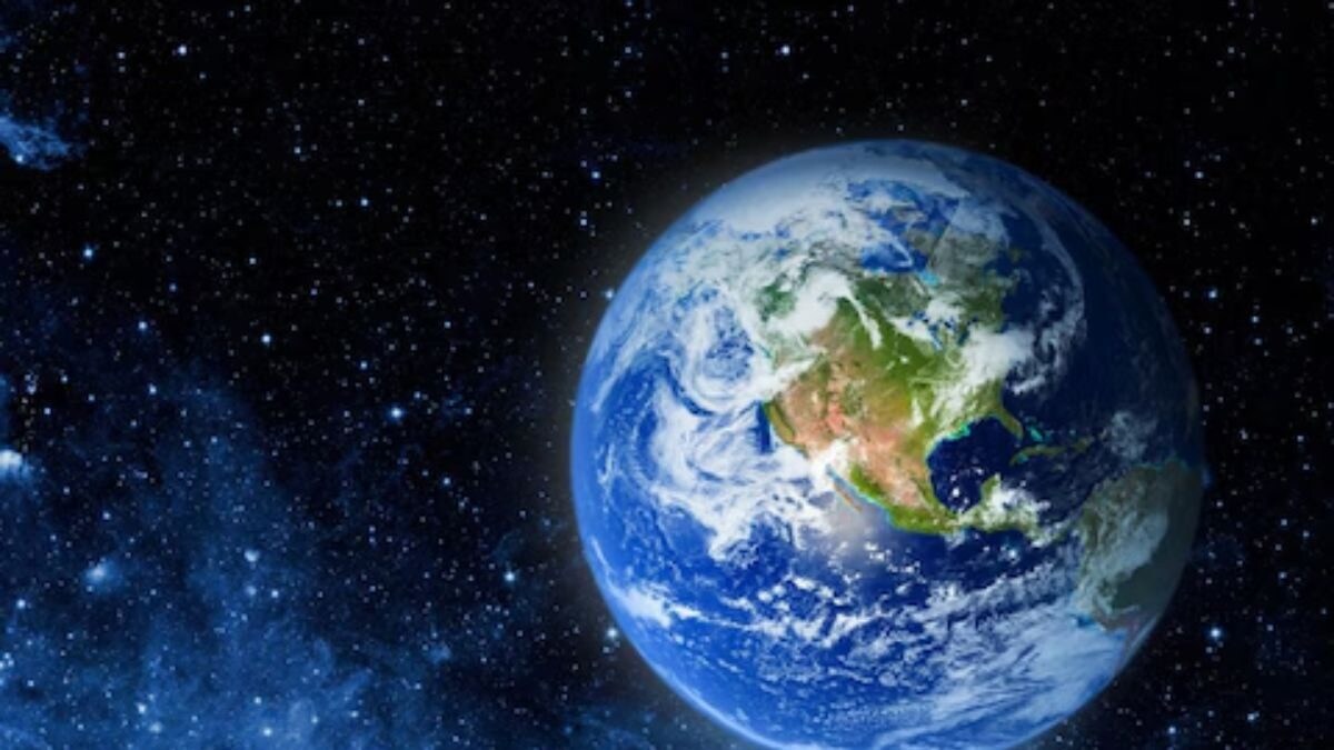 Explained: What Keeps Earth 'Floating' In Space - News18