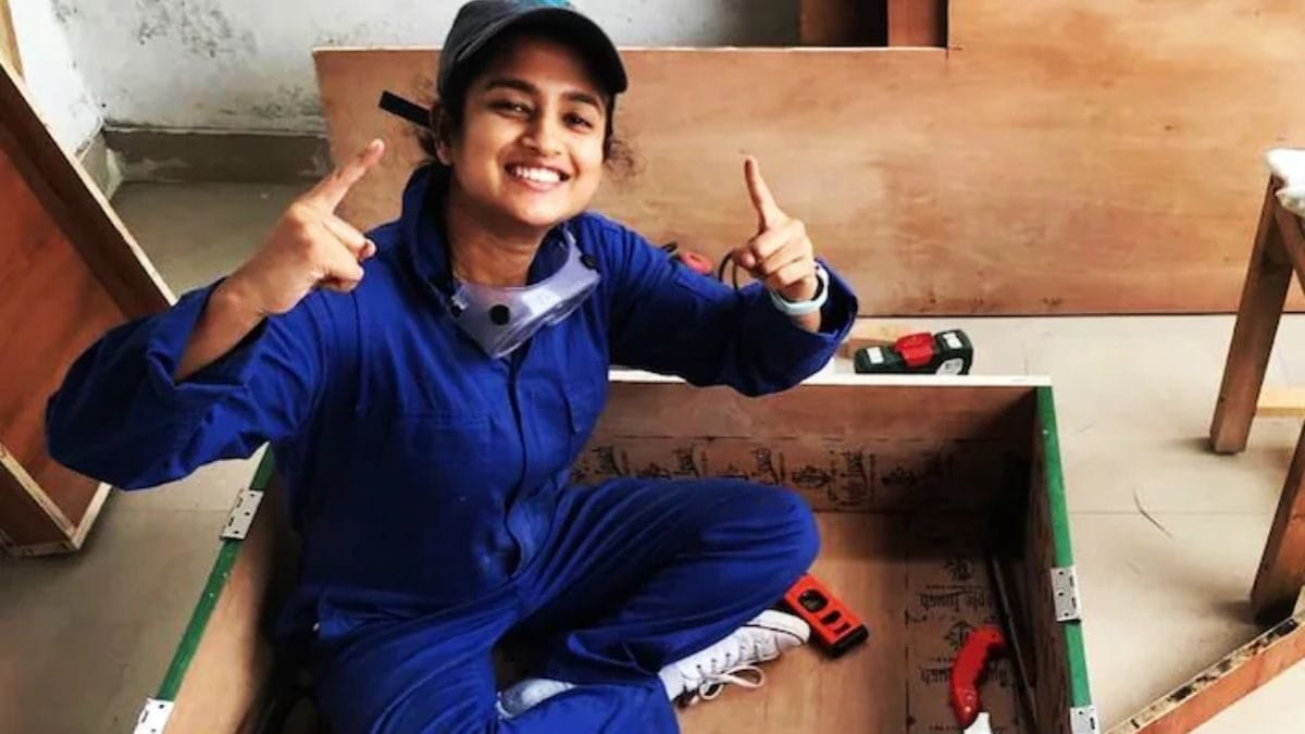 Remember The Child Artist In Venkatesh's Devi Putrudu? Here's What She ...