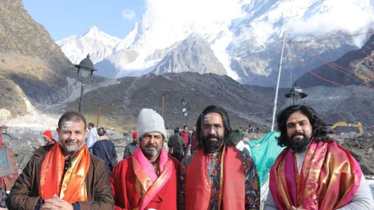 Kannappa Cast And Crew Seek Blessings At Kedarnath And Badrinath Before ...