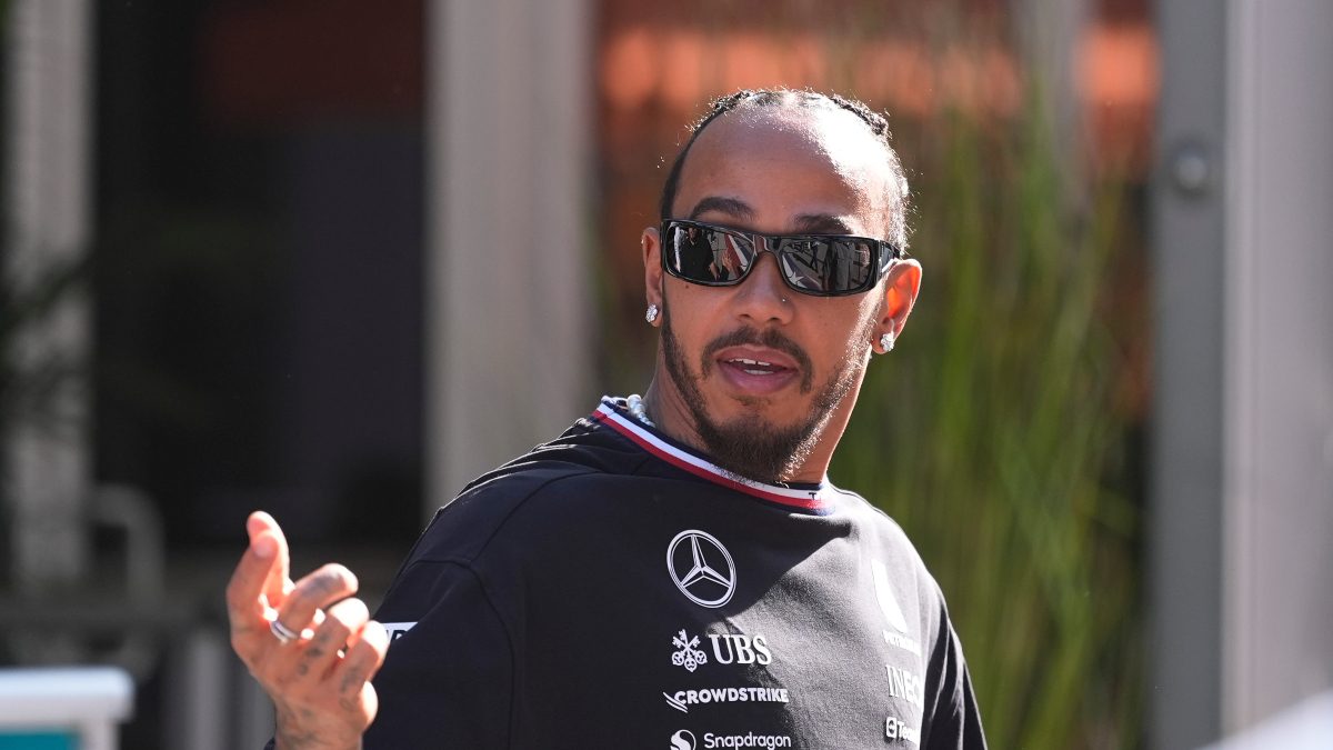 Mercedes Driver Lewis Hamilton Intent On 'Giving Everything' For Team ...