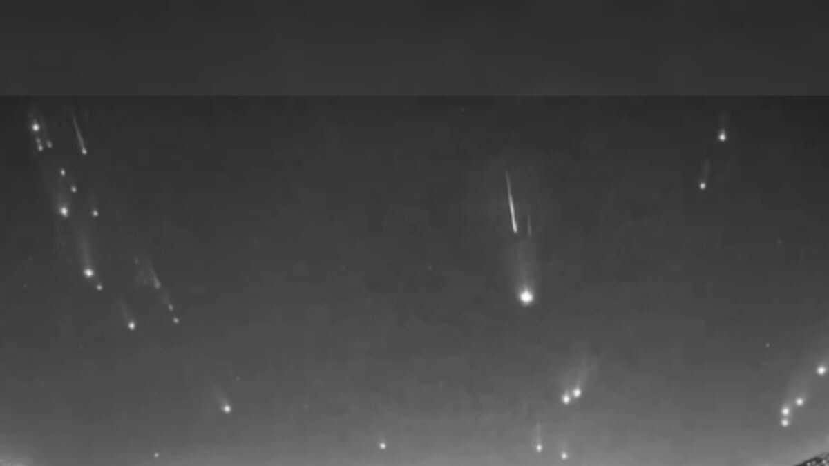 Iranian Missiles Fly Over Jordanian Airspace Across To Israel As Middle ...