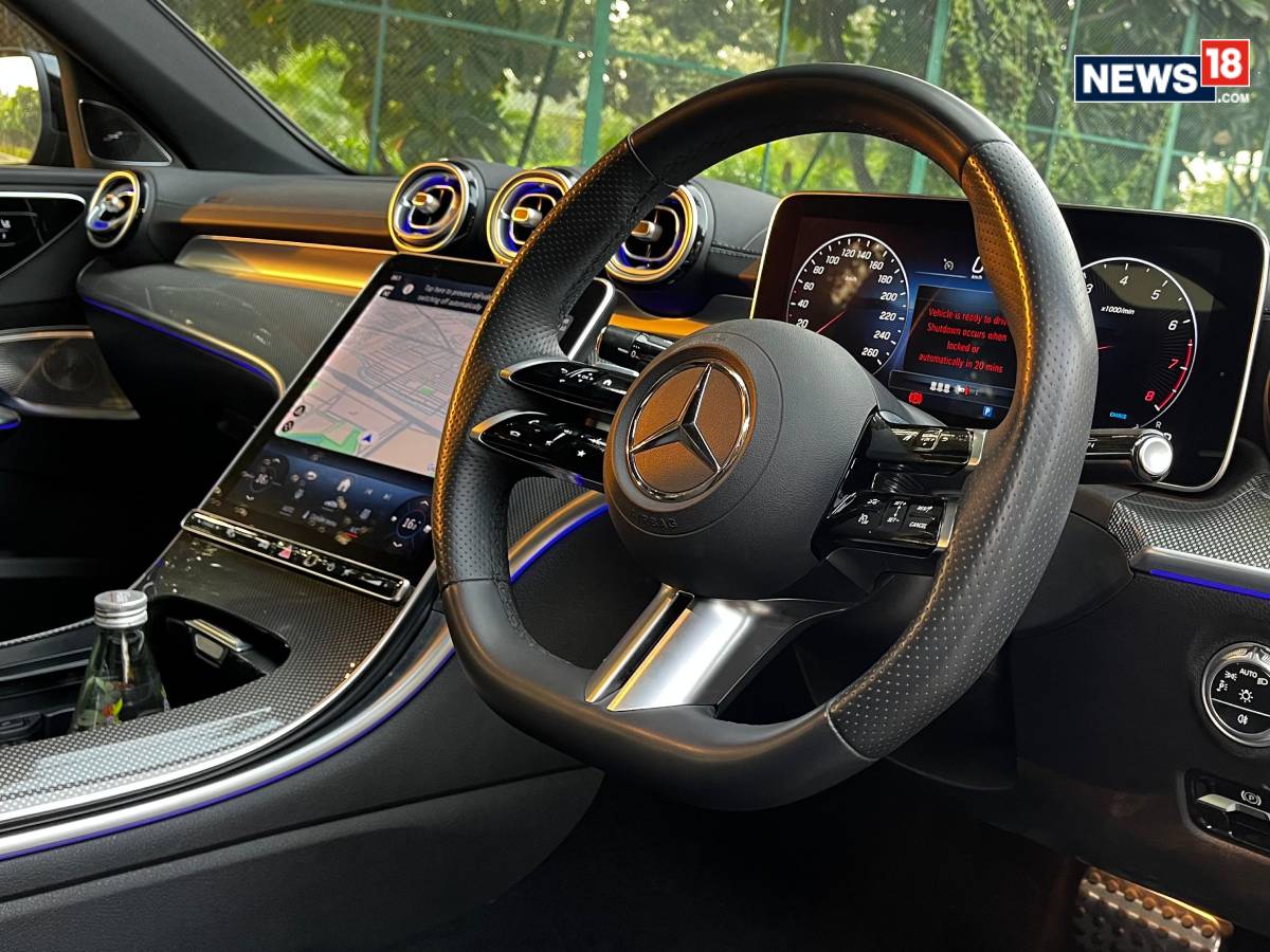 Mercedes-Benz C-Class C300 AMG in Pics : See Design, Road Presence ...
