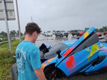 Watch: YouTuber Jack Doherty Crashes $200,00 McLaren While Livestreaming - News18