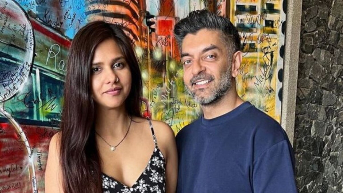 'Pairo Tale Zameen Khisak Gayi': Dalljiet Kaur On Nikhil Patel's India ...