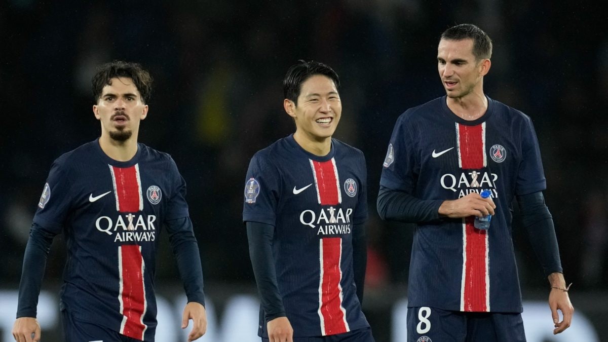 PSG Beat Strasbourg 4-2 To Reclaim No. 1 Position In Ligue 1 Points ...