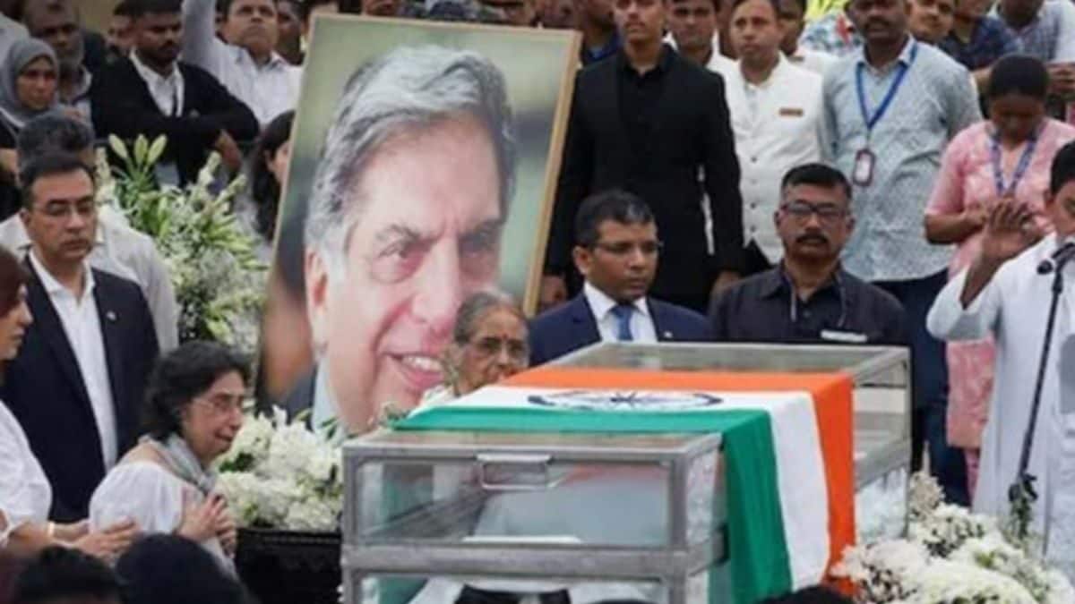 Mumbai Traffic Advisory Issued Ahead Of Ratan Tata’s Funeral At Worli ...