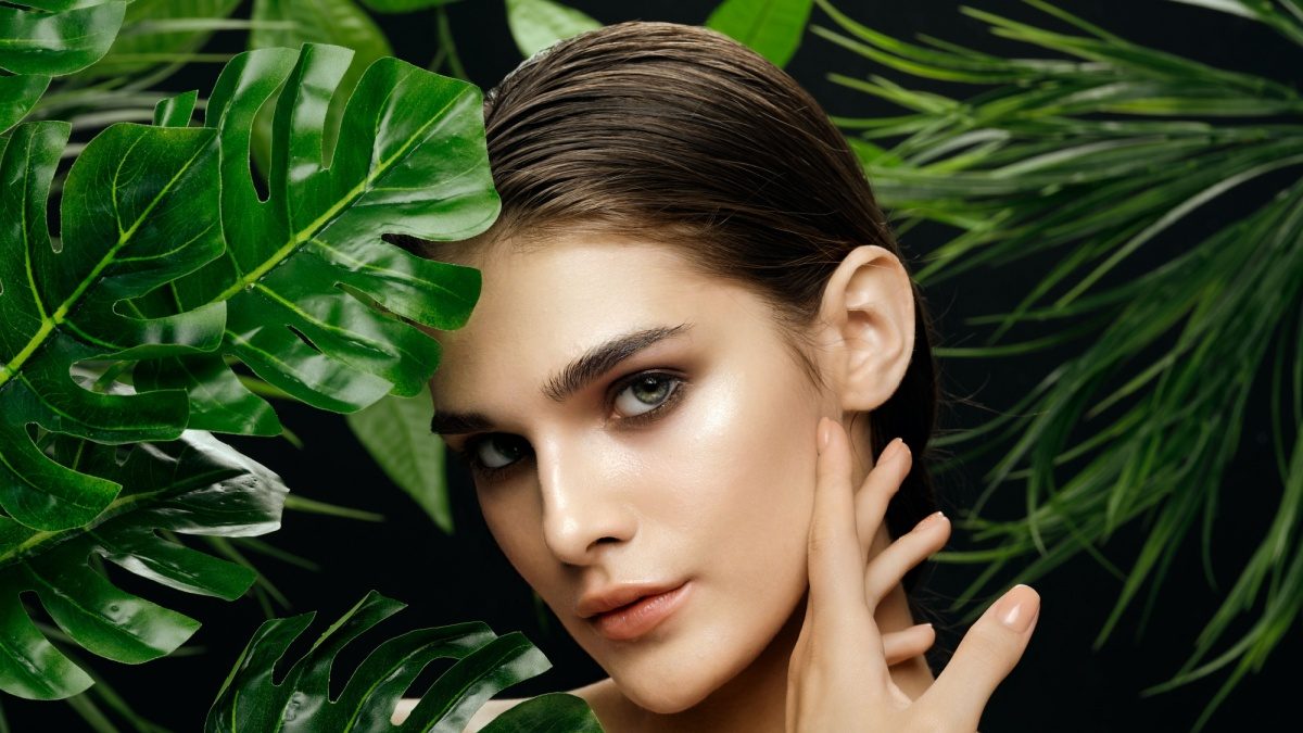 Effortless Beauty with Multi-Use Makeup: Embracing Simplicity ...