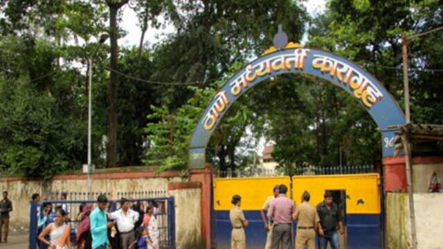 Mobile Legal Aid Clinic Set Up For Prisoners In Thane Central Jail - News18
