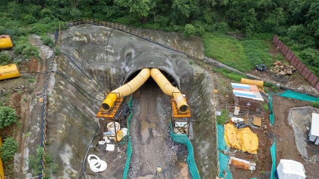 Mumbai-Ahmedabad High-Speed Rail’s Undersea Tunnel Advances With Key ...