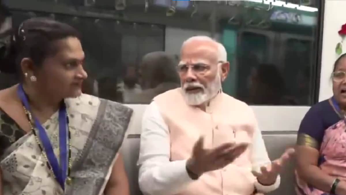 PM Modi Takes Ride In Mumbai Metro Line 3; Interacts With Students ...