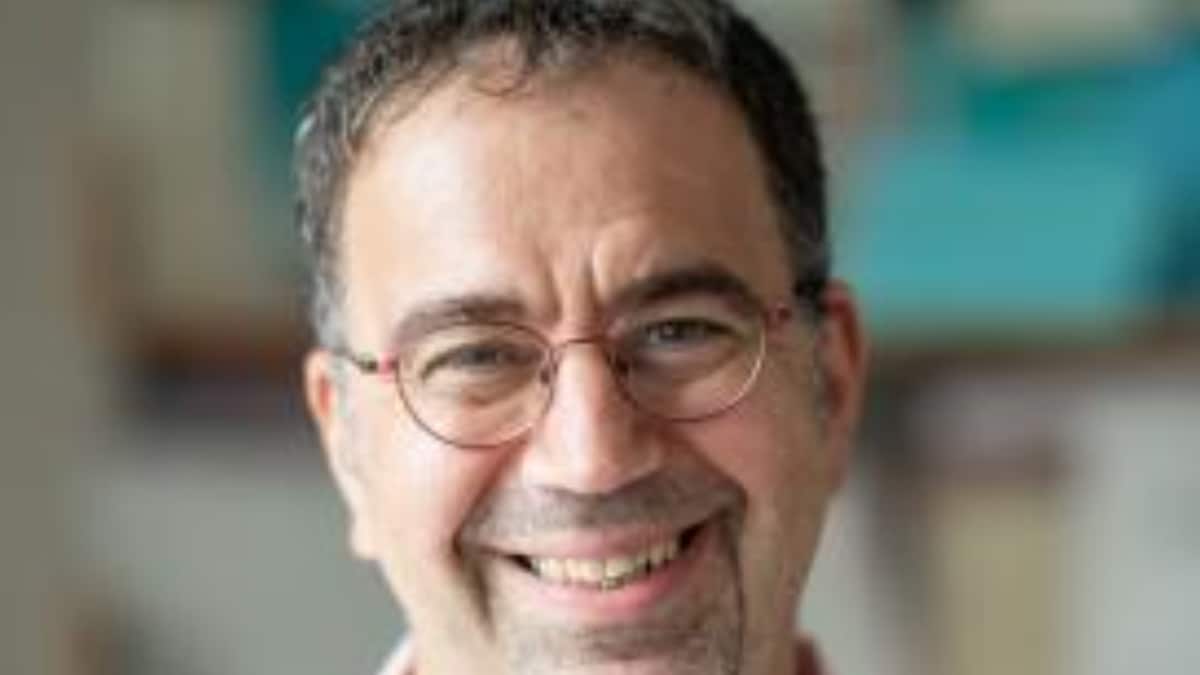 Internet Finds MIT Professor’s Nobel Prize Win Post ‘Too Funny’. Here’s ...