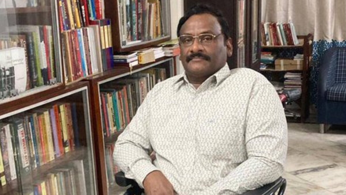 Former DU Professor Saibaba Dies In Hyderabad Months After Acquittal In ...