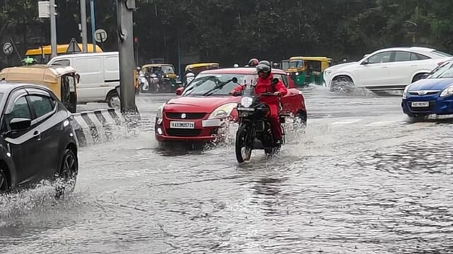Bengaluru Rain: Orange Alert Issued, Schools Closed Today; WFH Advised For Tech Firms | India ...