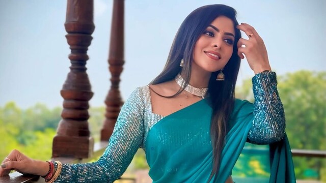 Actress Sharmitha Gowda Slays Traditional Look In Teal Saree | Movies ...