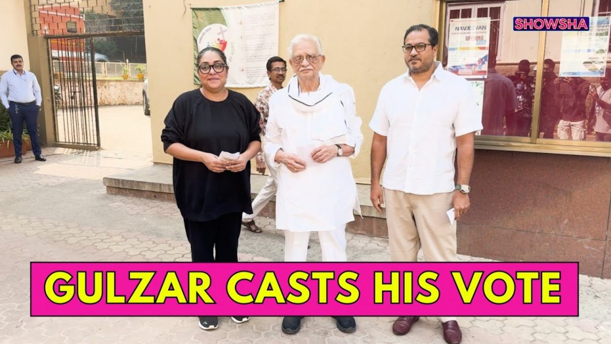 Gulzar, 90, Arrives With Daughter Meghna Gulzar To Vote In Maharashtra ...