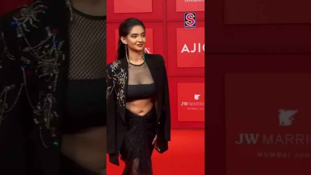 Anushka Sen Opts For Black Bold Look For An Event In The City ...