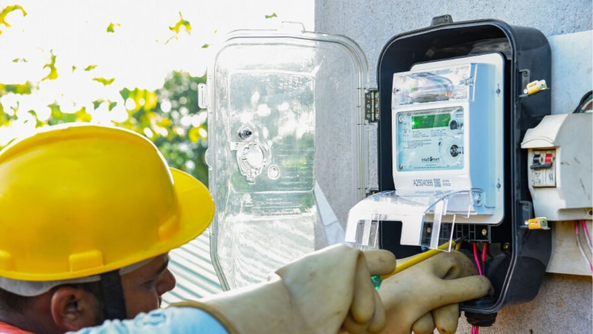 Smart Meters Responsible For Inflated Electricity Bills? MP Villagers ...