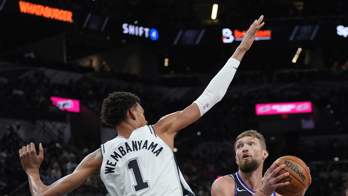 Victor Wembanyama Stuns With Insane Turnaround Block on Domantas ...