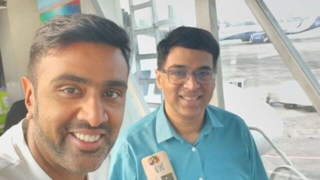 Ashwin Shares 'Fan Boy Moment' With Legendary Viswanathan Anand, Posts ...