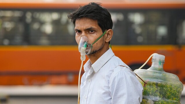Delhi Air Quality Remains 'Very Poor', Several Areas Record AQI Over ...